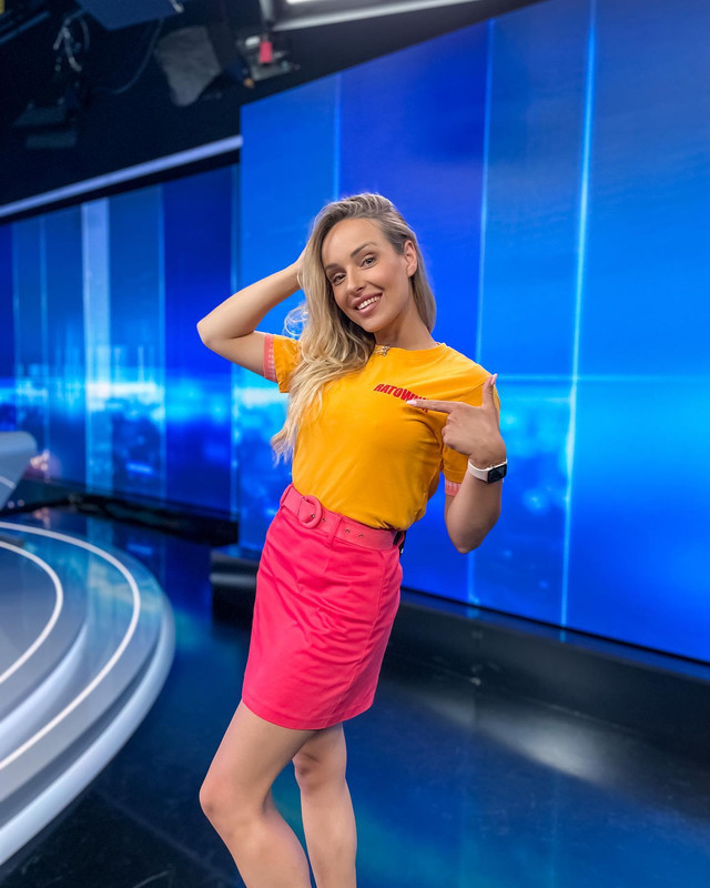 monika kubiaczyk v0 nphk0jch8r1c1 — Postimages