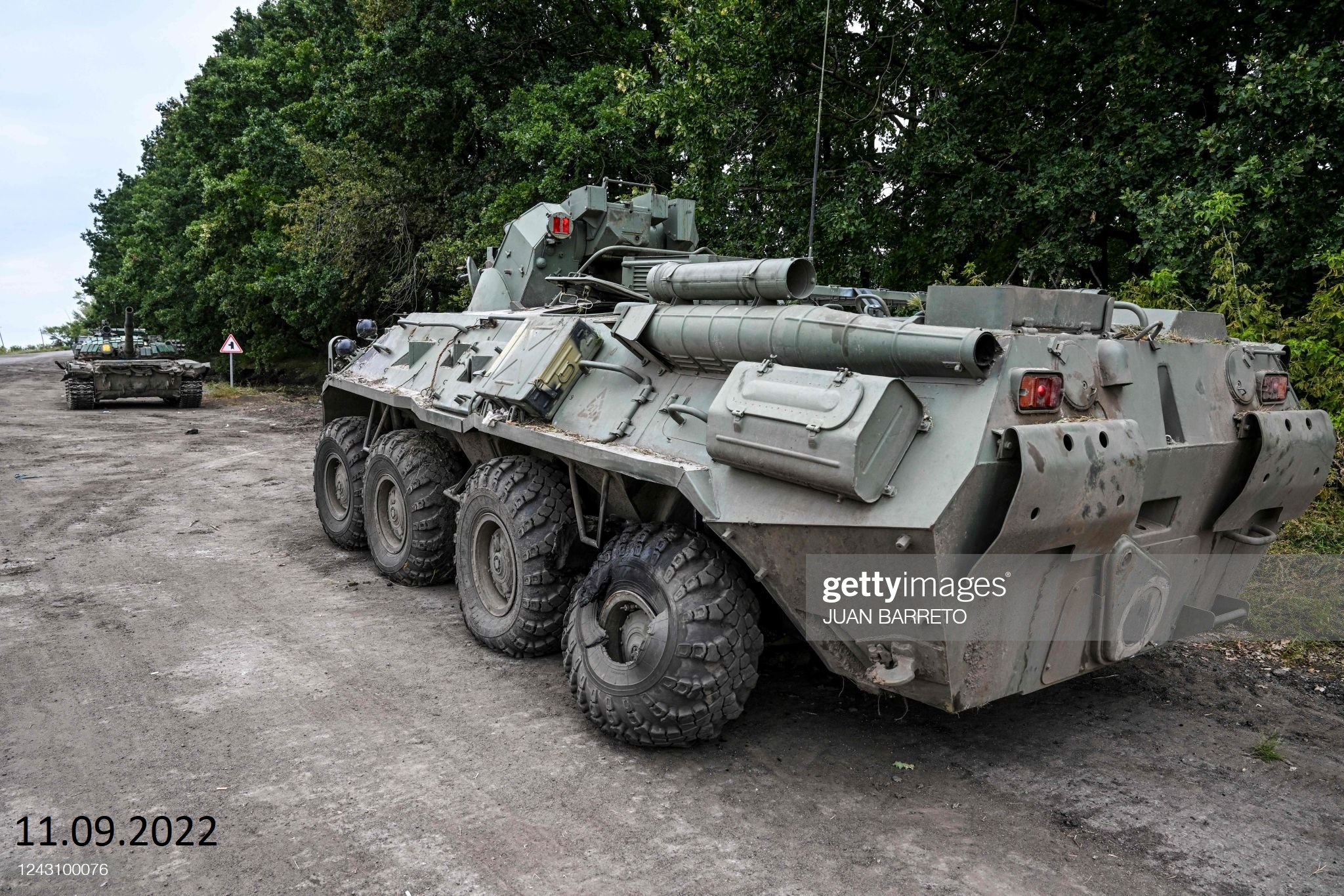 1008 btr 82a — Postimages