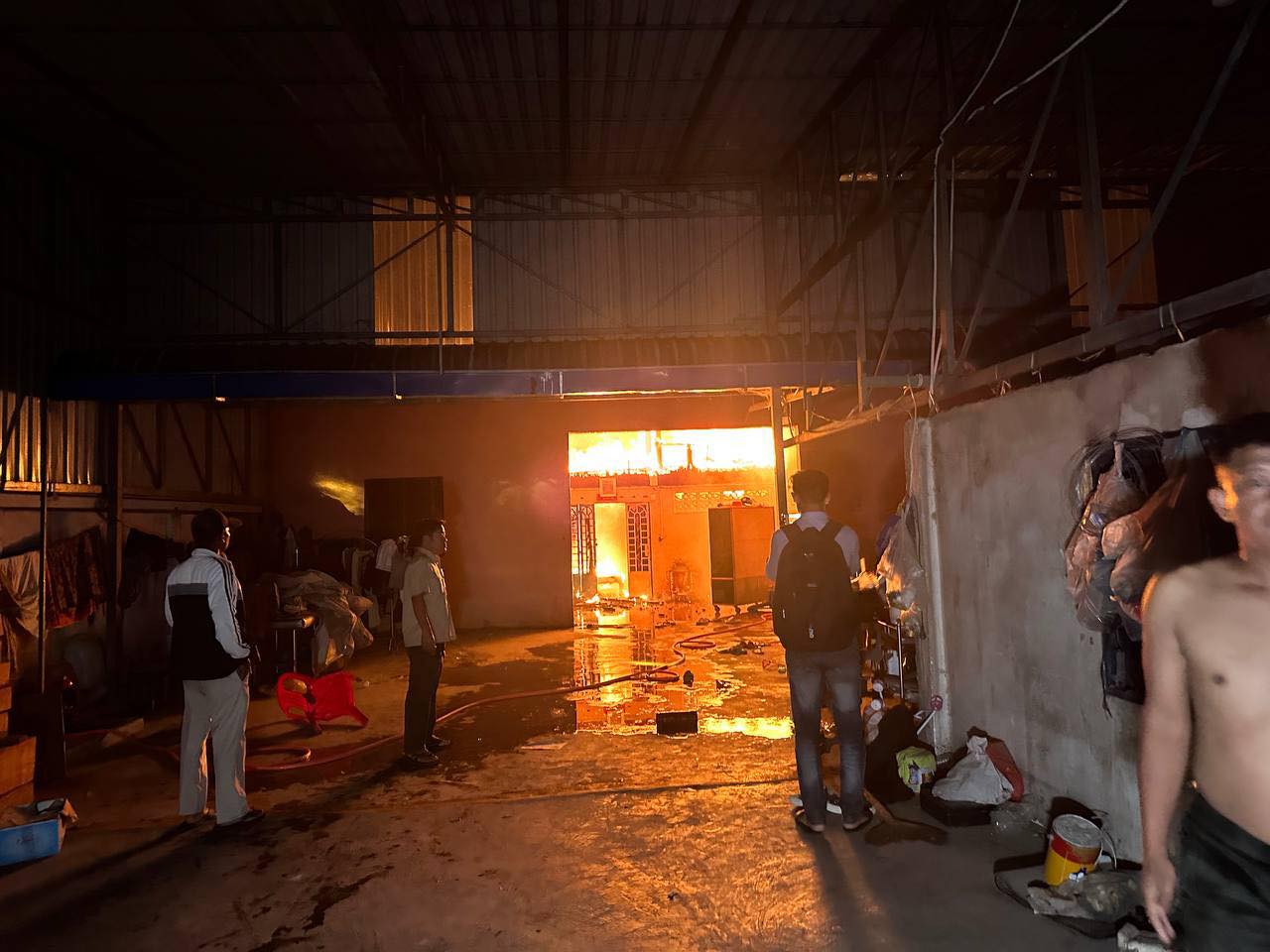 fire4 — Postimages