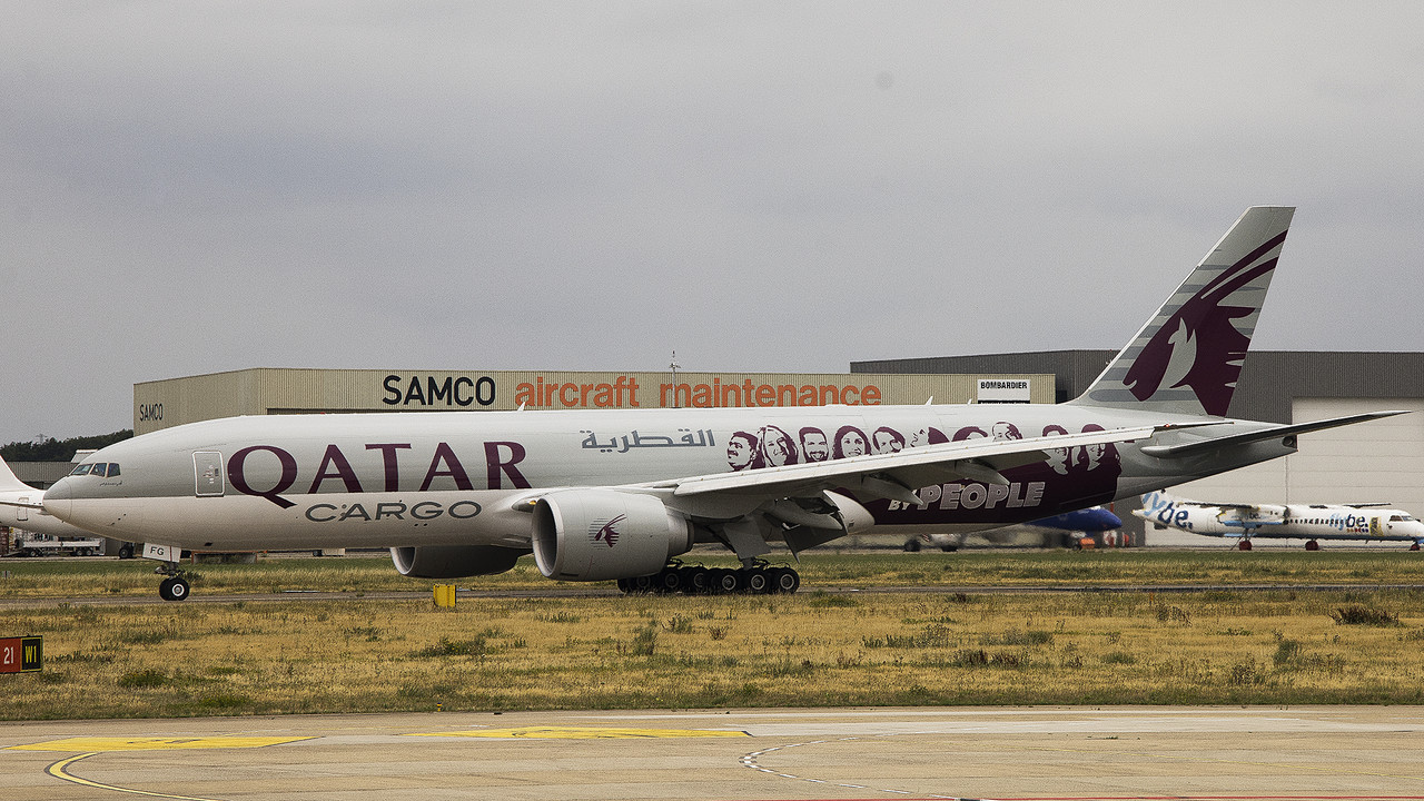 B777 FDZ A7 BFG QATAR AIRWAYS CARGO EHBK 220827 — Postimages