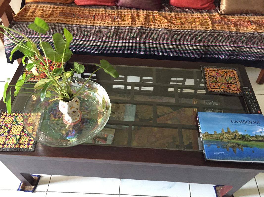 A IMG 5932 coffee table — Postimages