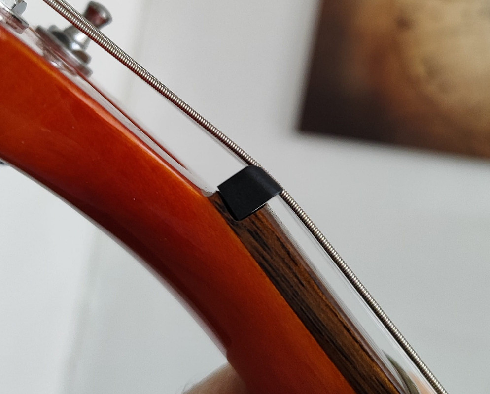 PRS SE custom 22 - deformed nut groove | Official PRS Guitars Forum