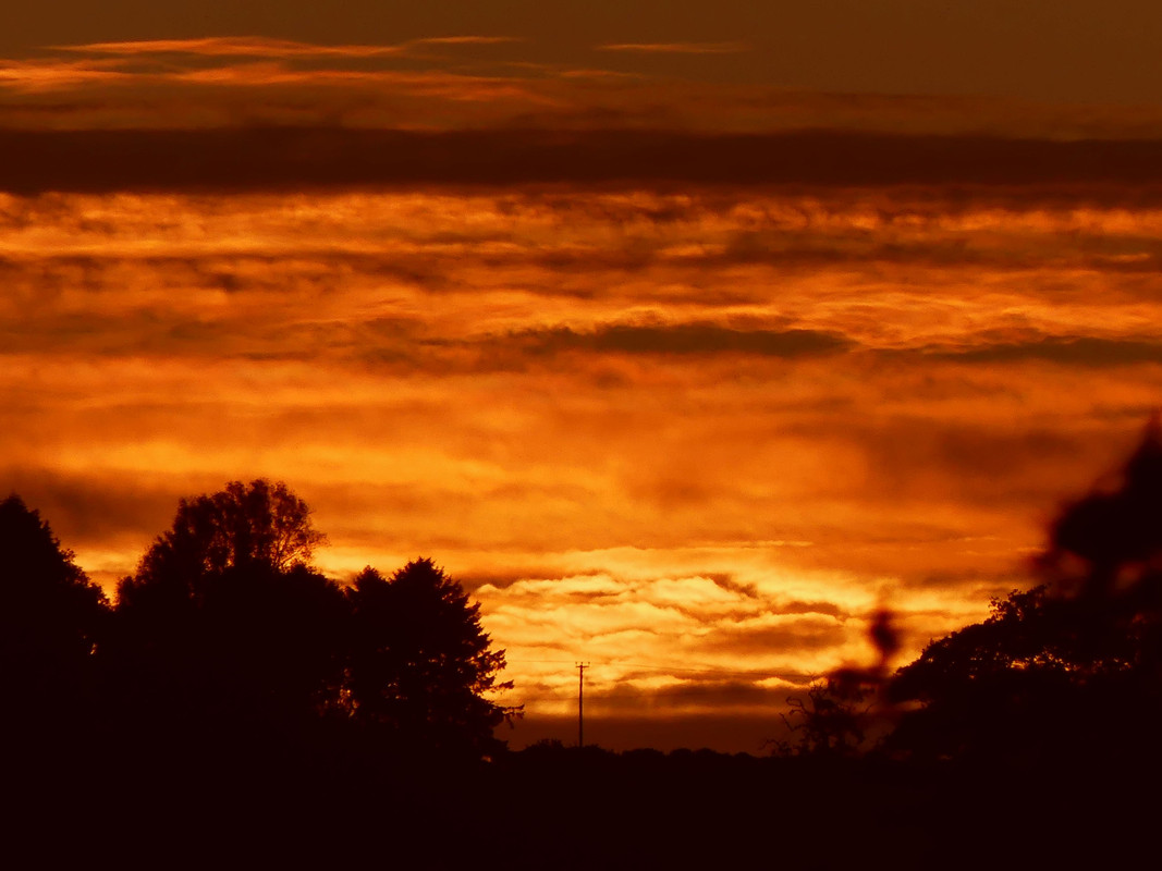 JUBILEE SUNSET 22 — Postimages