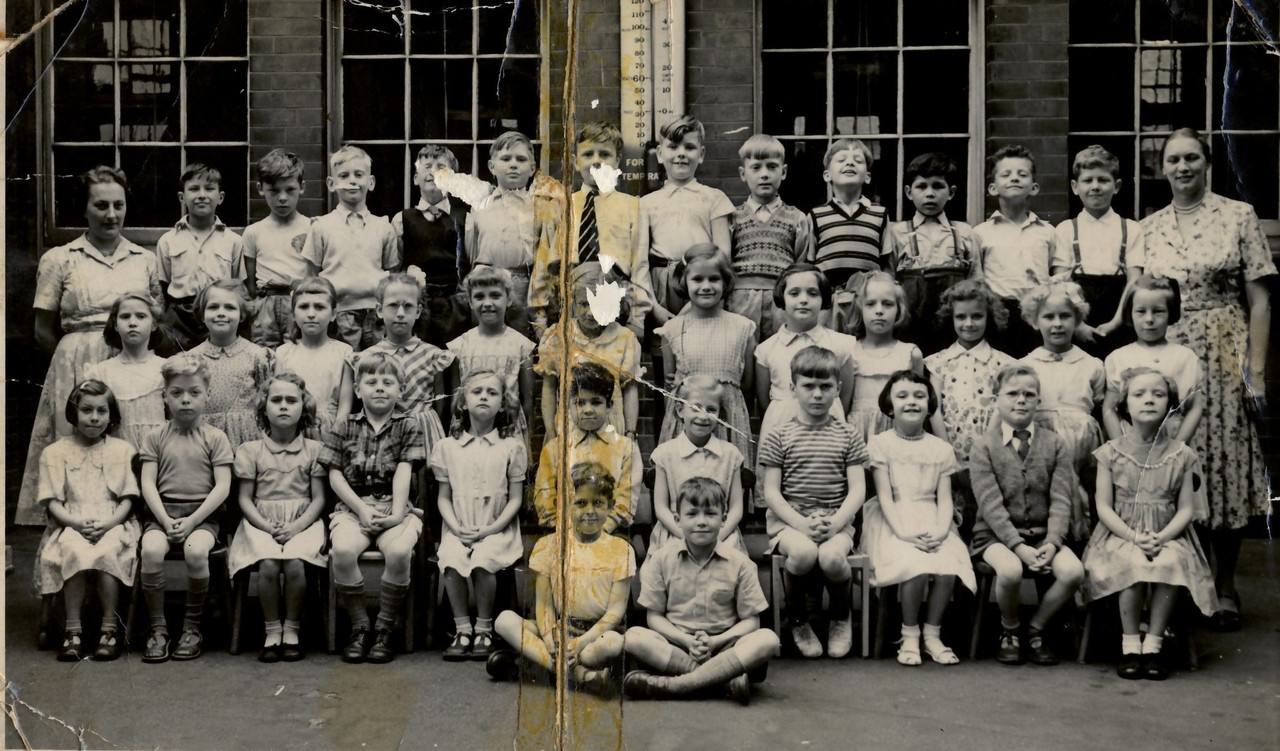 Julie's Berridge Road Class photo — Postimages