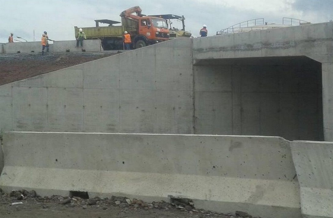 douala chantiers tunnel dfgtyqsda — Postimages