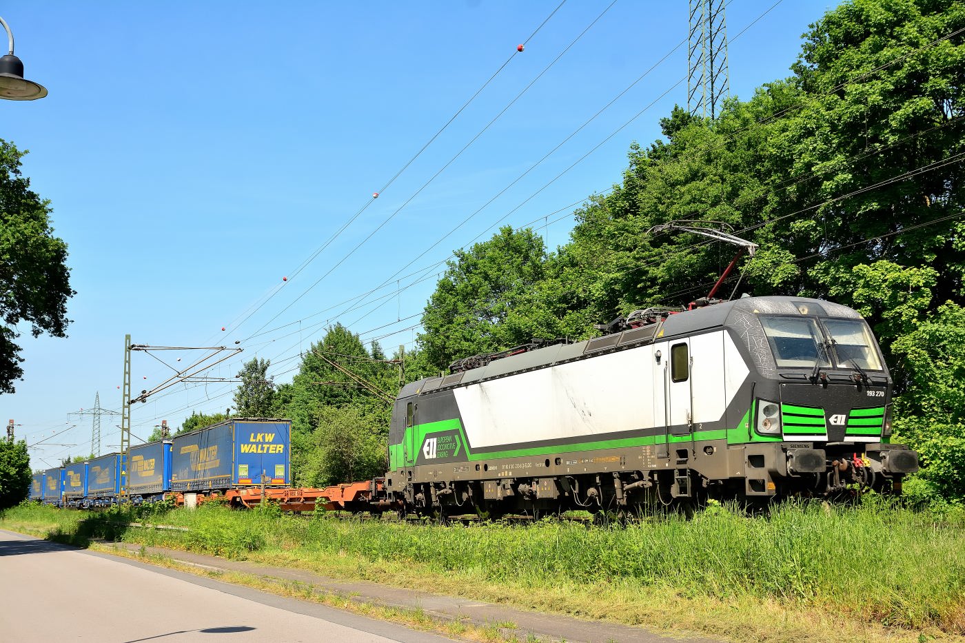 193 270 — Postimages