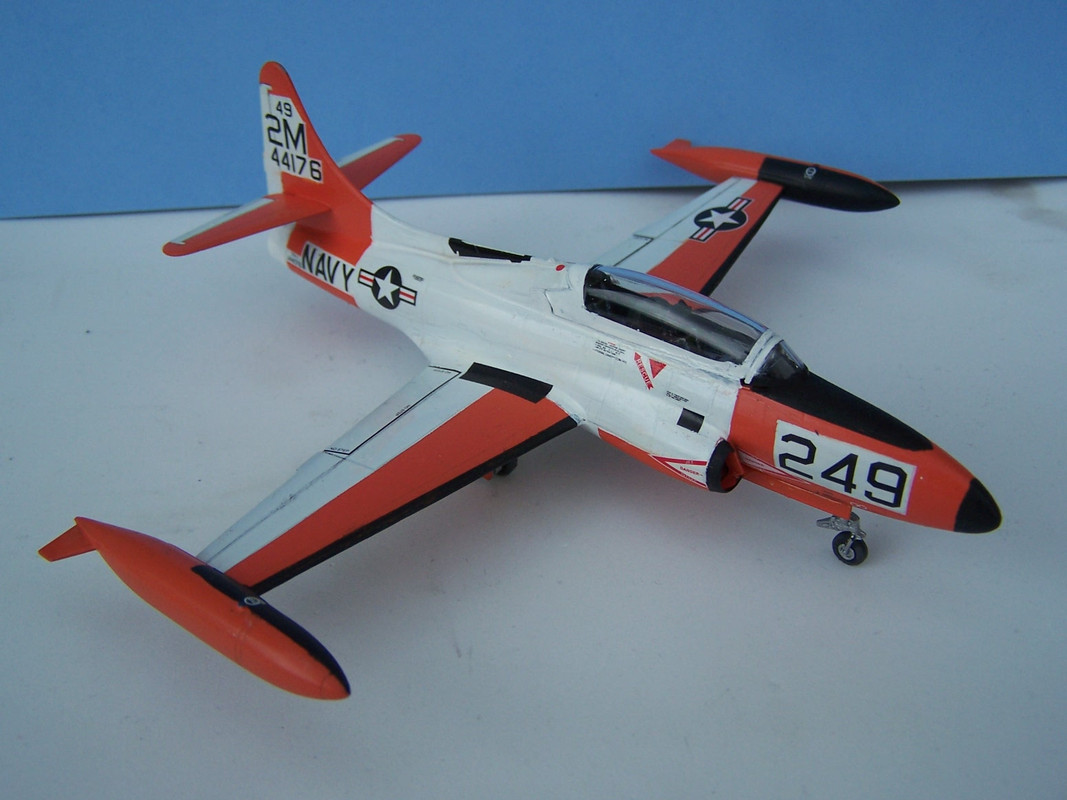 Sword 1/72 Lockheed T2V-1 Seastar (SW72072) - - The Airfix Tribute Forum