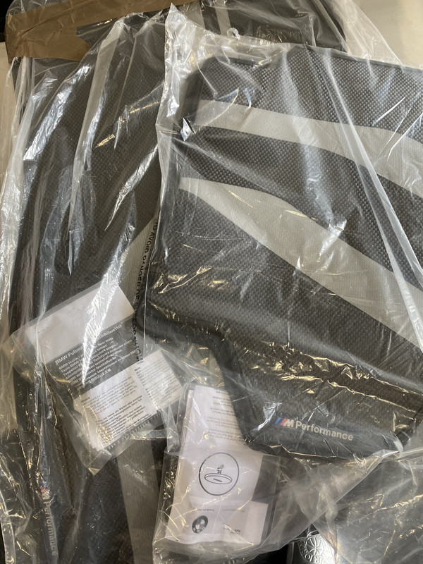 4421 E07 E 9 ACD 439 C 8302 13 B1 A7 F94 F77 — Postimages