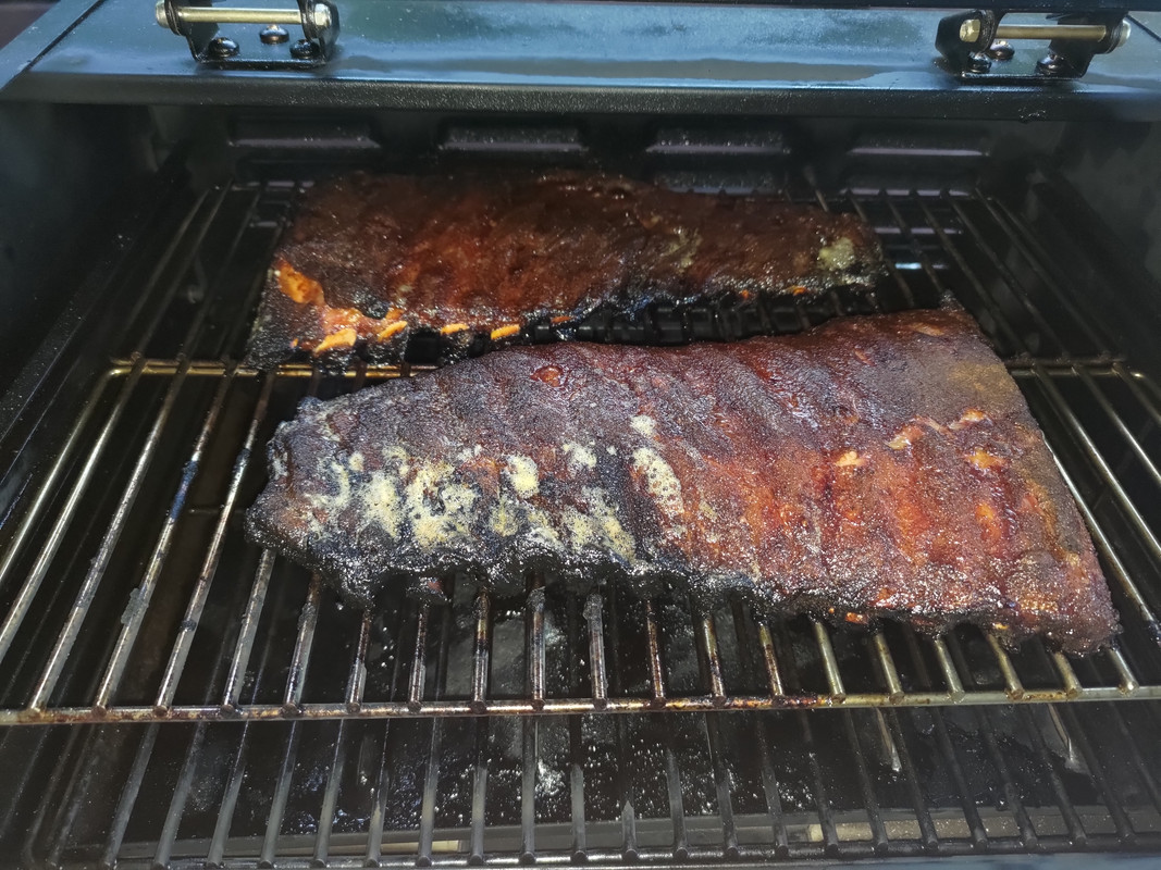 Oh NO I burned my ribs, Oh please help me WHY did I burn my ribs ...