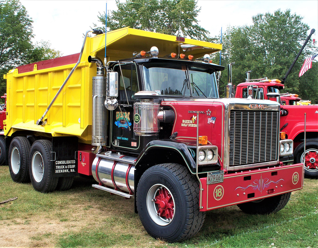 GMC General — Postimages