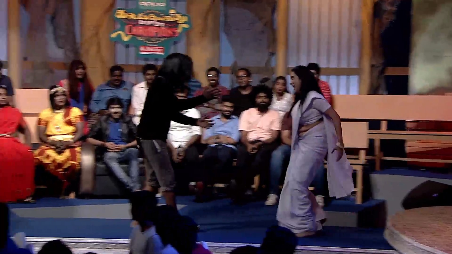 Sri Ranjini Hot and Rare Navel Show x264 mkv snapshot 00 16 363 ...