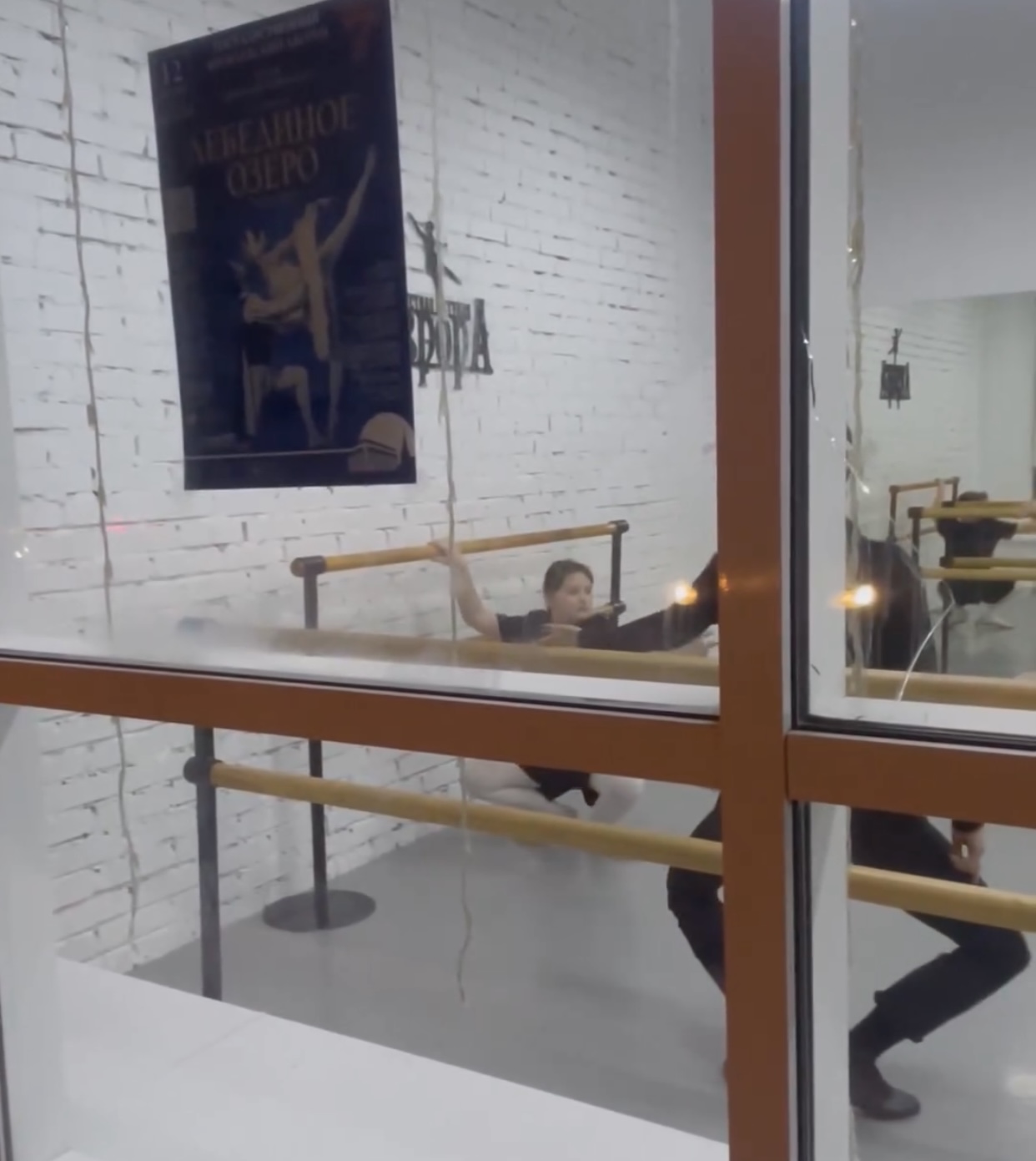 IMG 2420 — Postimages