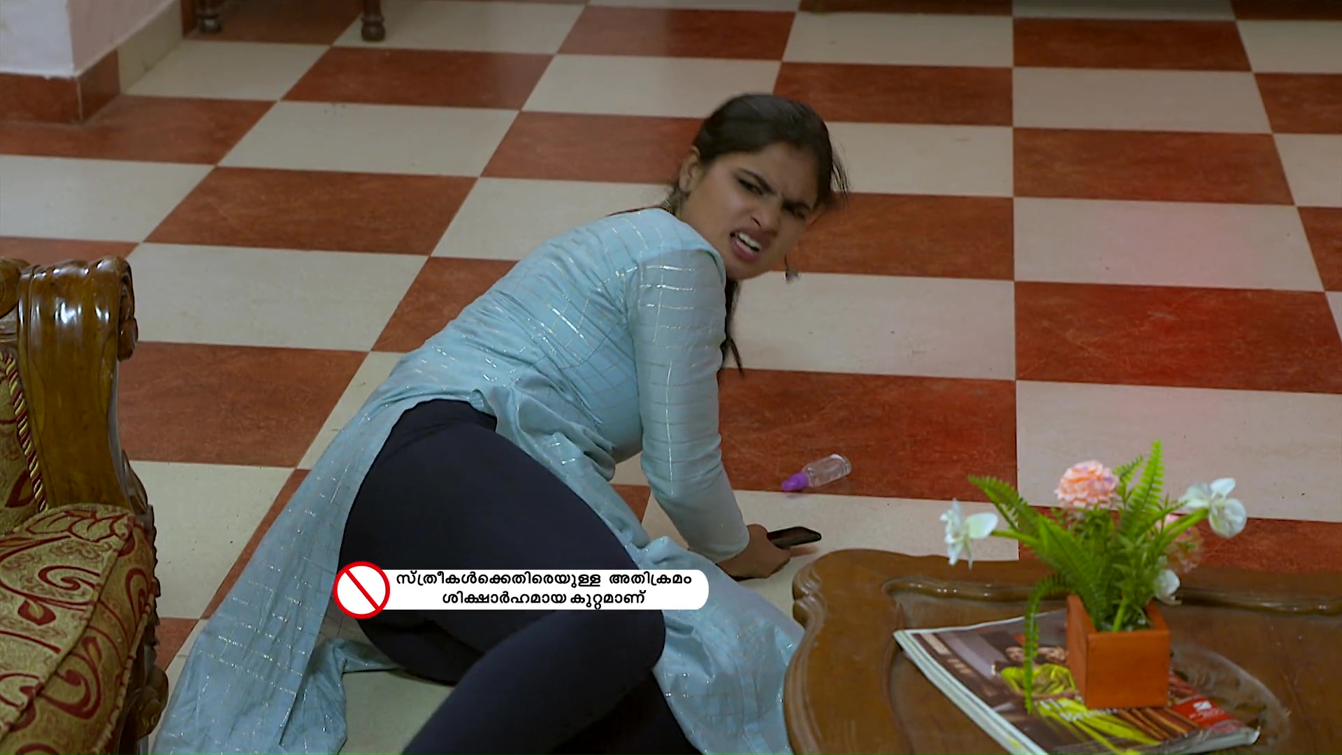 AS (33) — Postimages