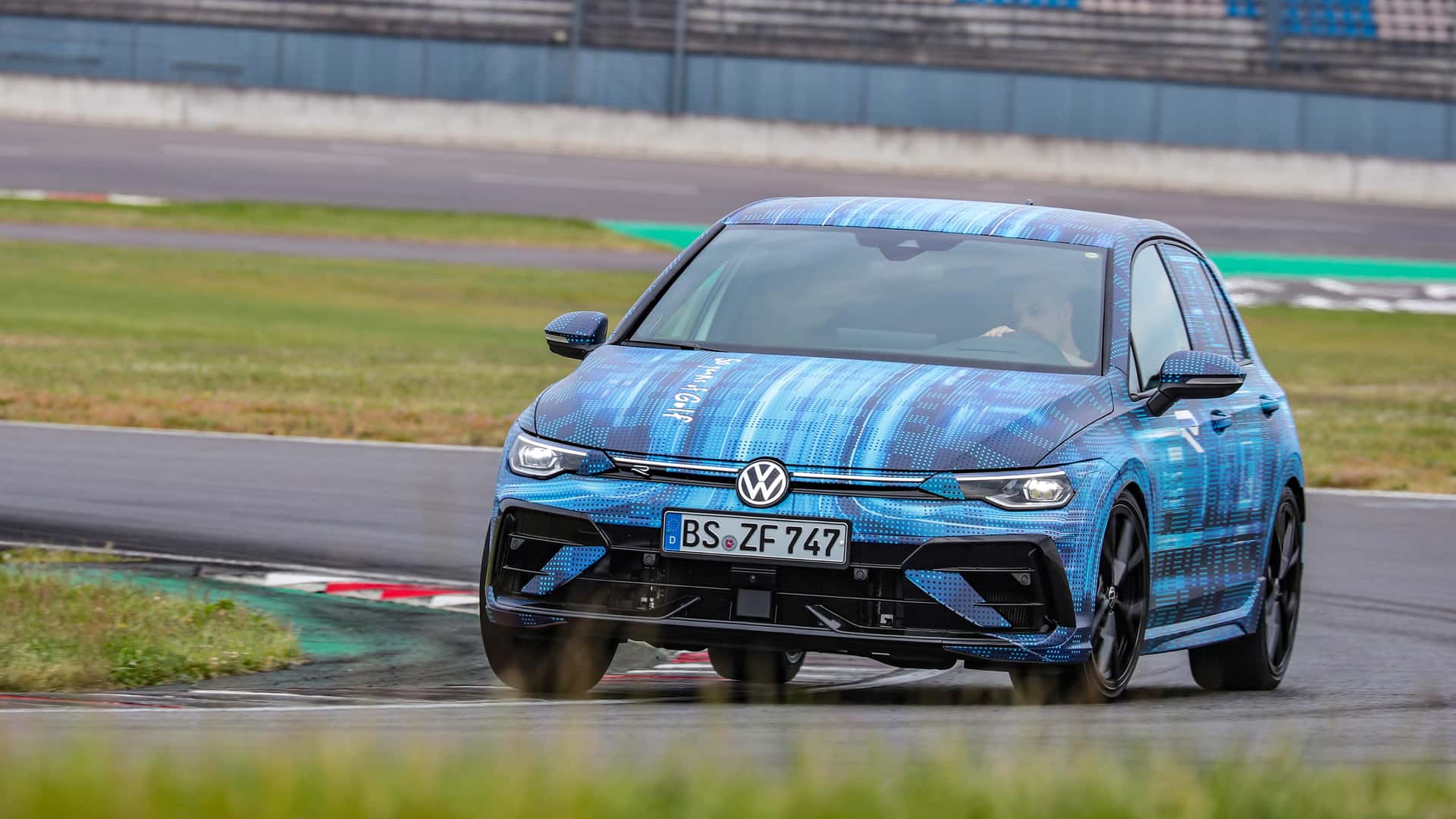 IMG 5201 — Postimages