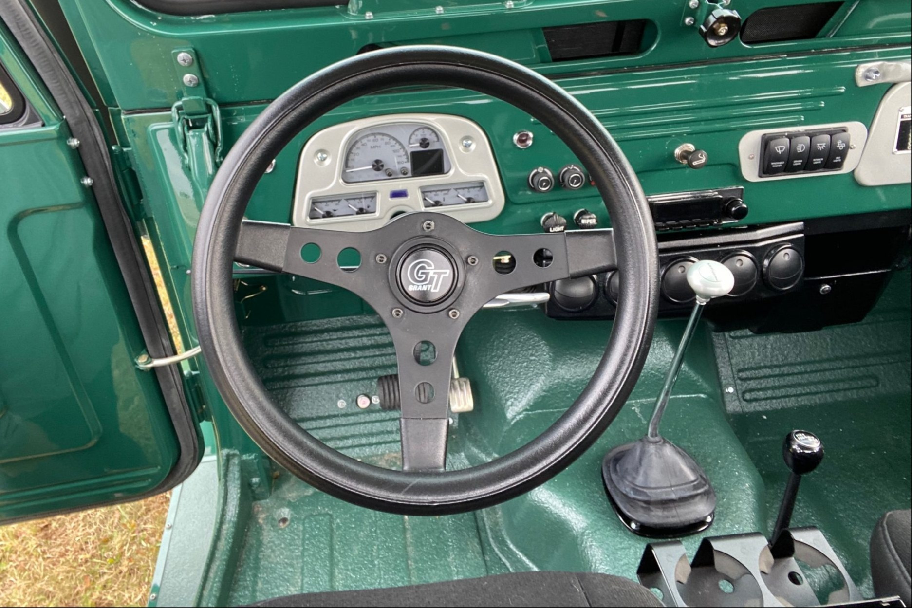 0 66 LC FJ45 3 — Postimages