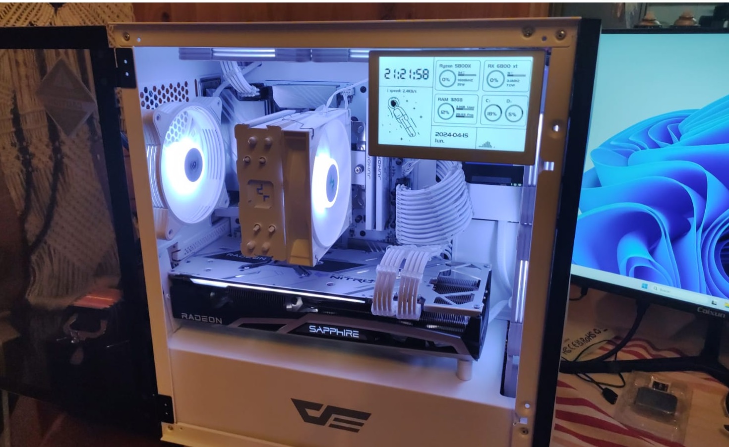 pc blanco — Postimages