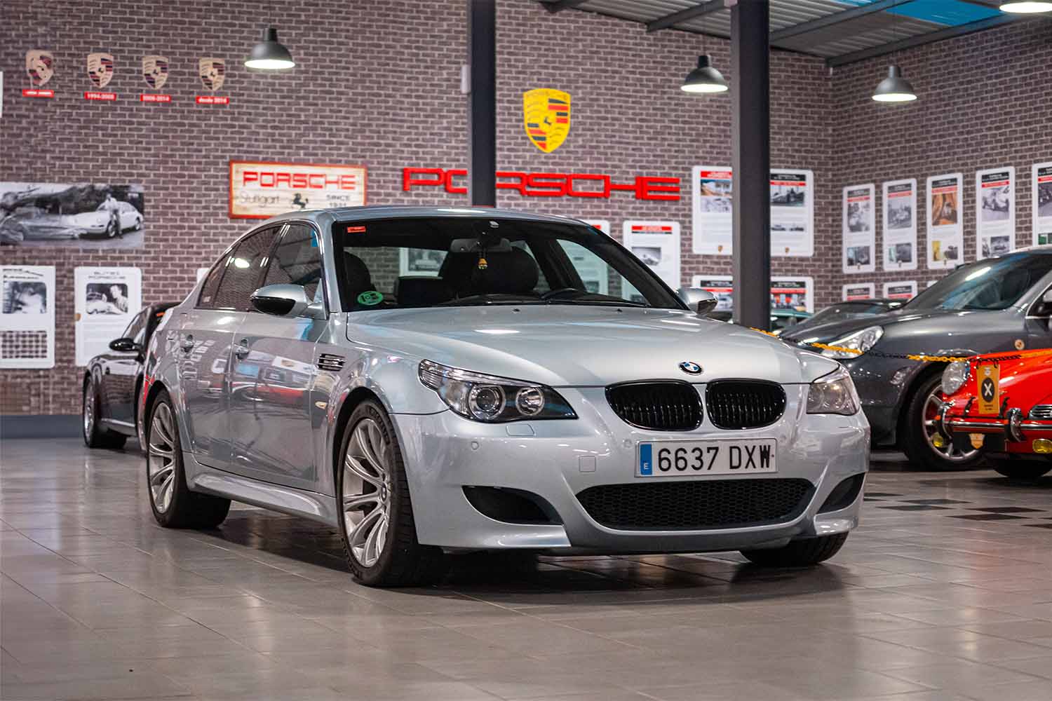 2006 BMW M5 E60 5 — Postimages