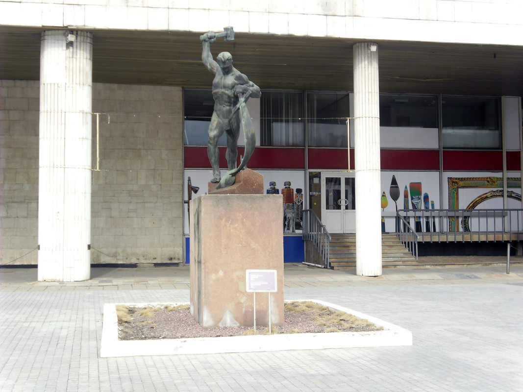 SAM 6980 — Postimages