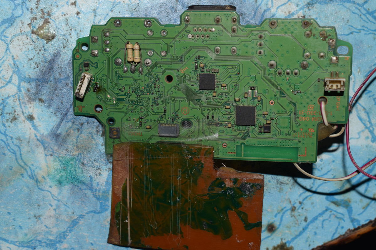 Dualshock 4 (JDM 040) USB pinouts : r/PS4Mods