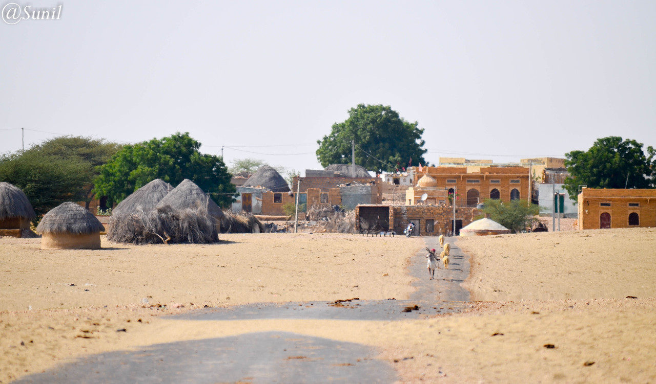 Drive to Munabao, the last Indian Railway Station on the rail link to ...