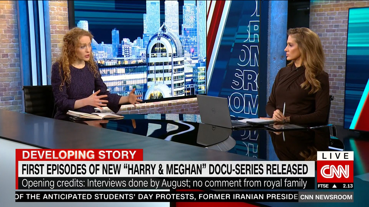 2022 12 08 10 00 CNN CNN Newsroom with Max Foster and Bianca Nobilo mp4 ...