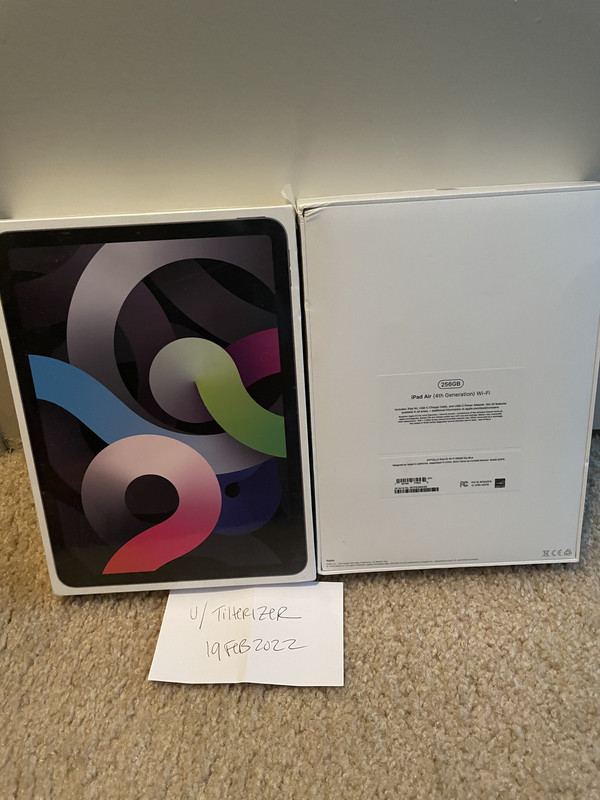 [USA-NC] [H] 2 x iPad Air 4th gen wifi 256 GB, space gray and sky blue ...