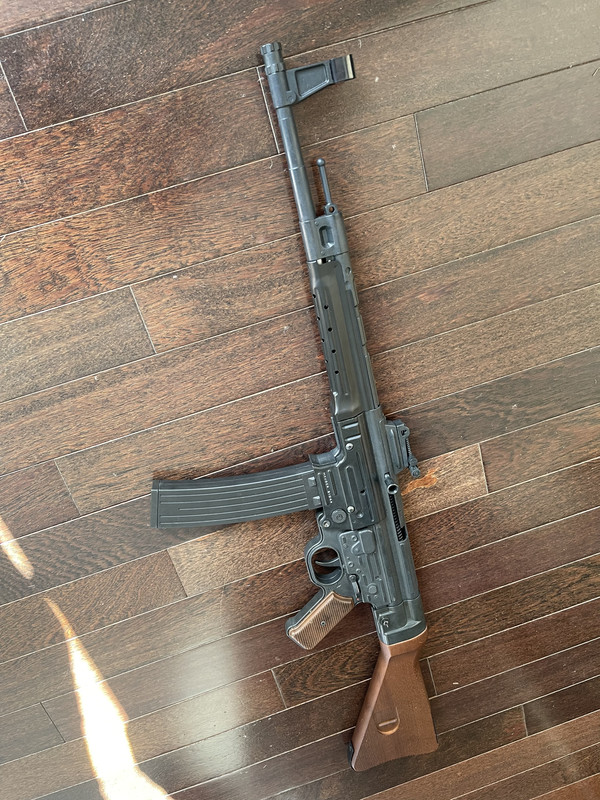 17551 A12 7289 45 CC 98 E2 6 EA653 A4 C3 D0 — Postimages