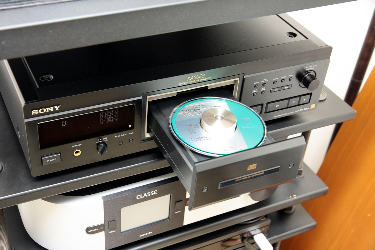 Do you collect Sony ES? Let's see your collection. | Page 12 | Steve ...