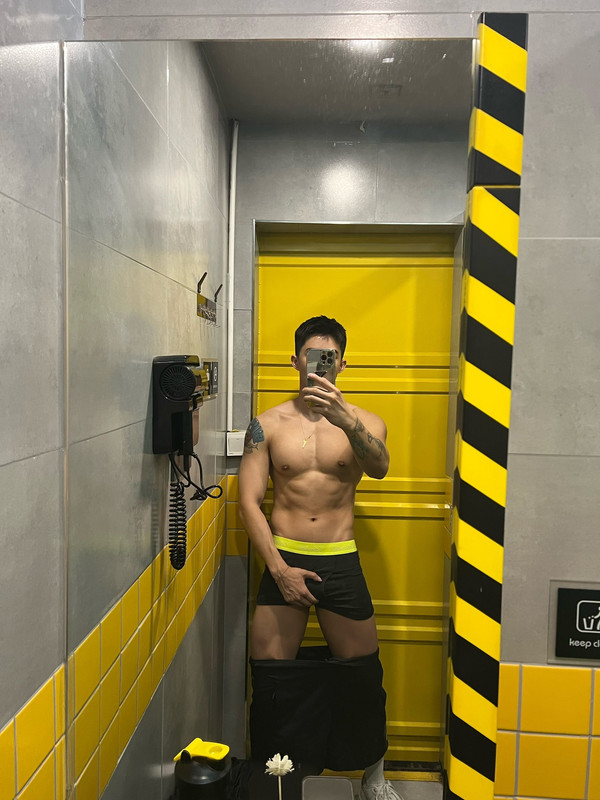 Sunny (201) — Postimages