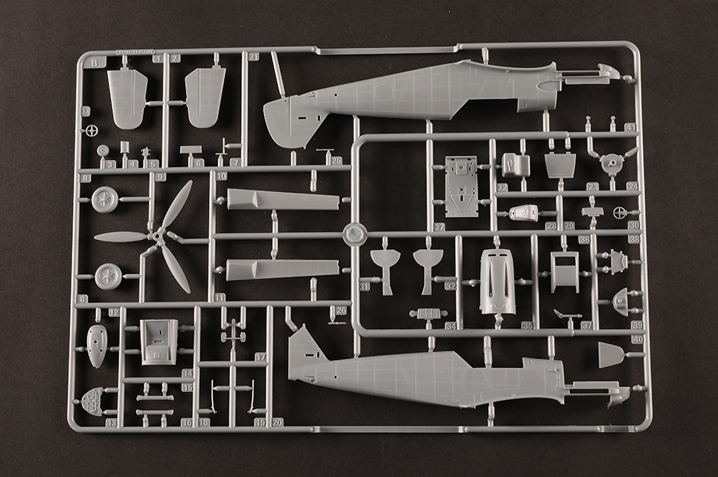 1/48 - Messerschmitt Bf.109E Emil by HobbyBoss - Bf.109E-3 & E-4 released - E-4/Trop in June ...