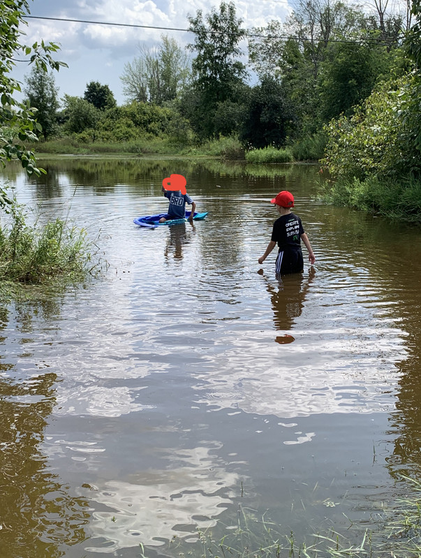 1040 B925 B3 DF 48 A1 A18 B 007 E448 F22 CA — Postimages