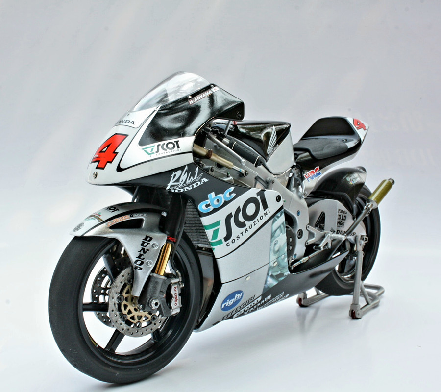 Hasegawa Honda RS250RW, '09 - Last two-stroke 250cc Championship ...
