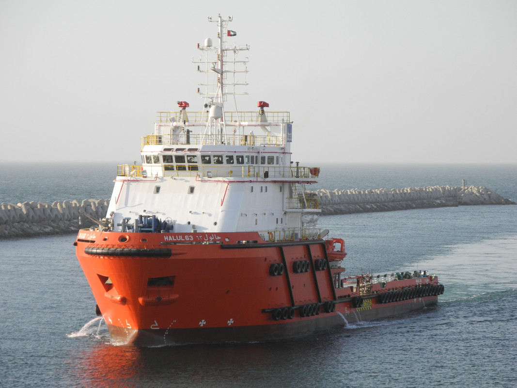 RAZONYFUERZA - Buques Auxiliares de la Armada - Armada de Chile