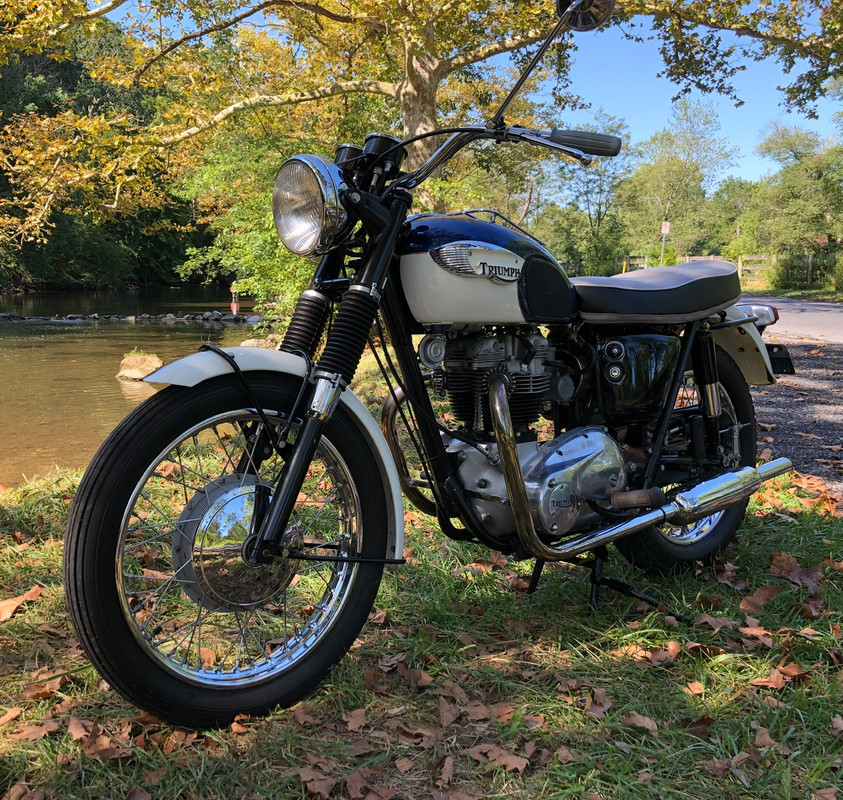POST A PIC OF YOUR TRIUMPH (restoration project) - Britbike forum