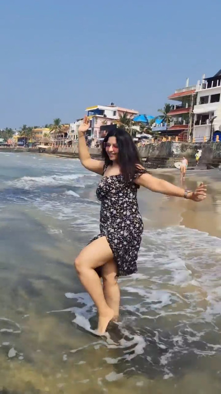Desi Girl Bouncing Boobs Mp4 Snapshot 00 04 726 — Postimages