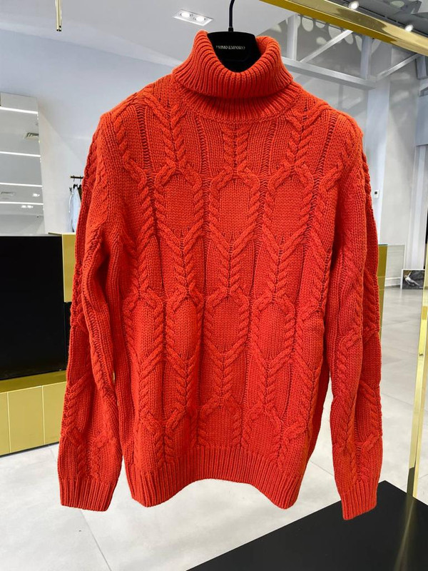 2549020 ORANGE — Postimages