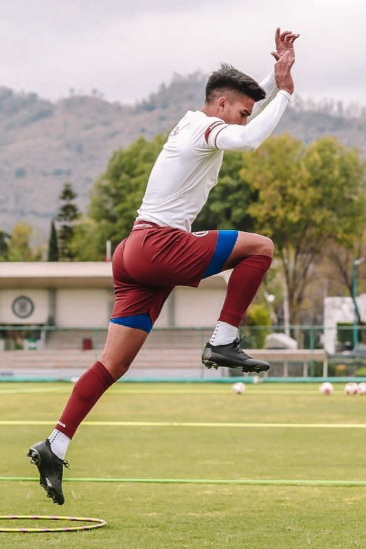 F4kil ECXc AA7 LKO — Postimages