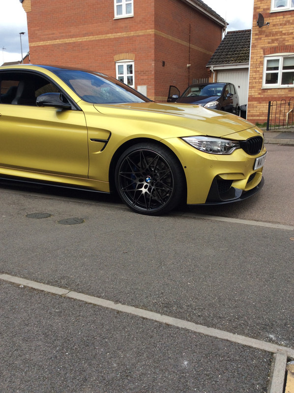 Recommend 666M (Smoked) kerb damage repair | The M3cutters