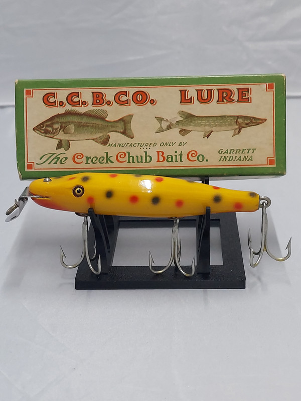 Lure and Lure/Box display stands