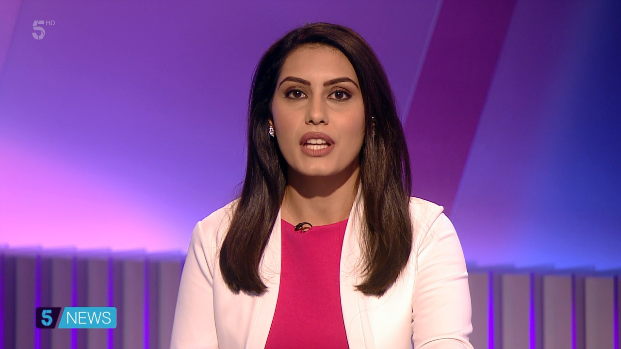 5 News At Lunchtime Channel 5 HD 2020 12 08 ts snapshot 04 30 [2020 12 08 13 07 06] — Postimages