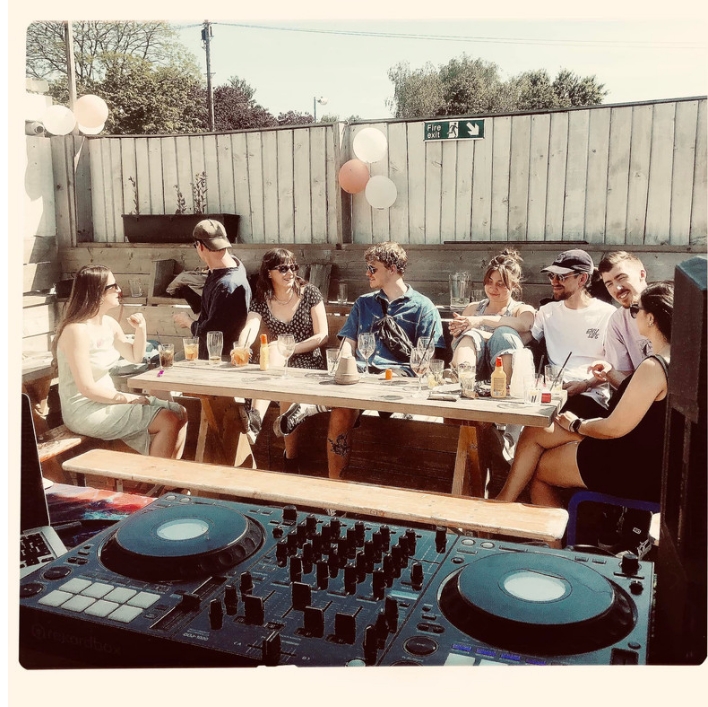 The 10 best bars in Bristol | Skiddle