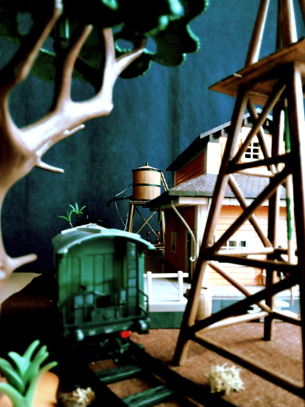 Train Station 13 — Postimages