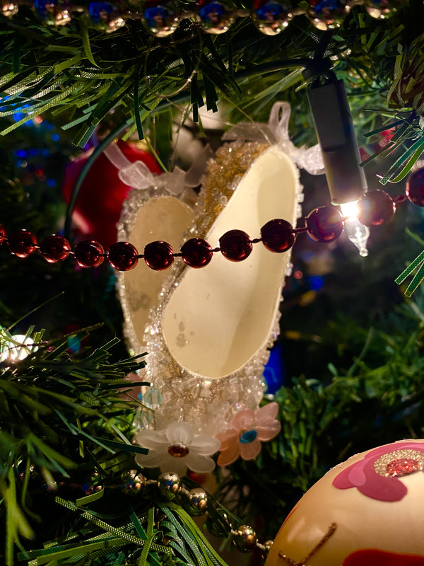 282 F34 EB D669 483 B 8207 161 C13823 A11 — Postimages