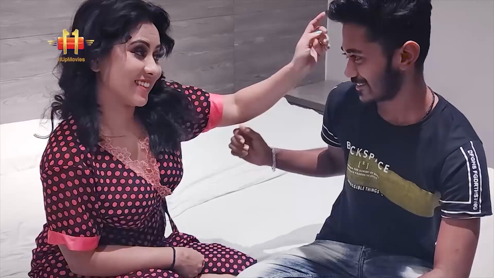 Indian Bhabi Hot and Sexy ts snapshot 01 56 311 — Postimages