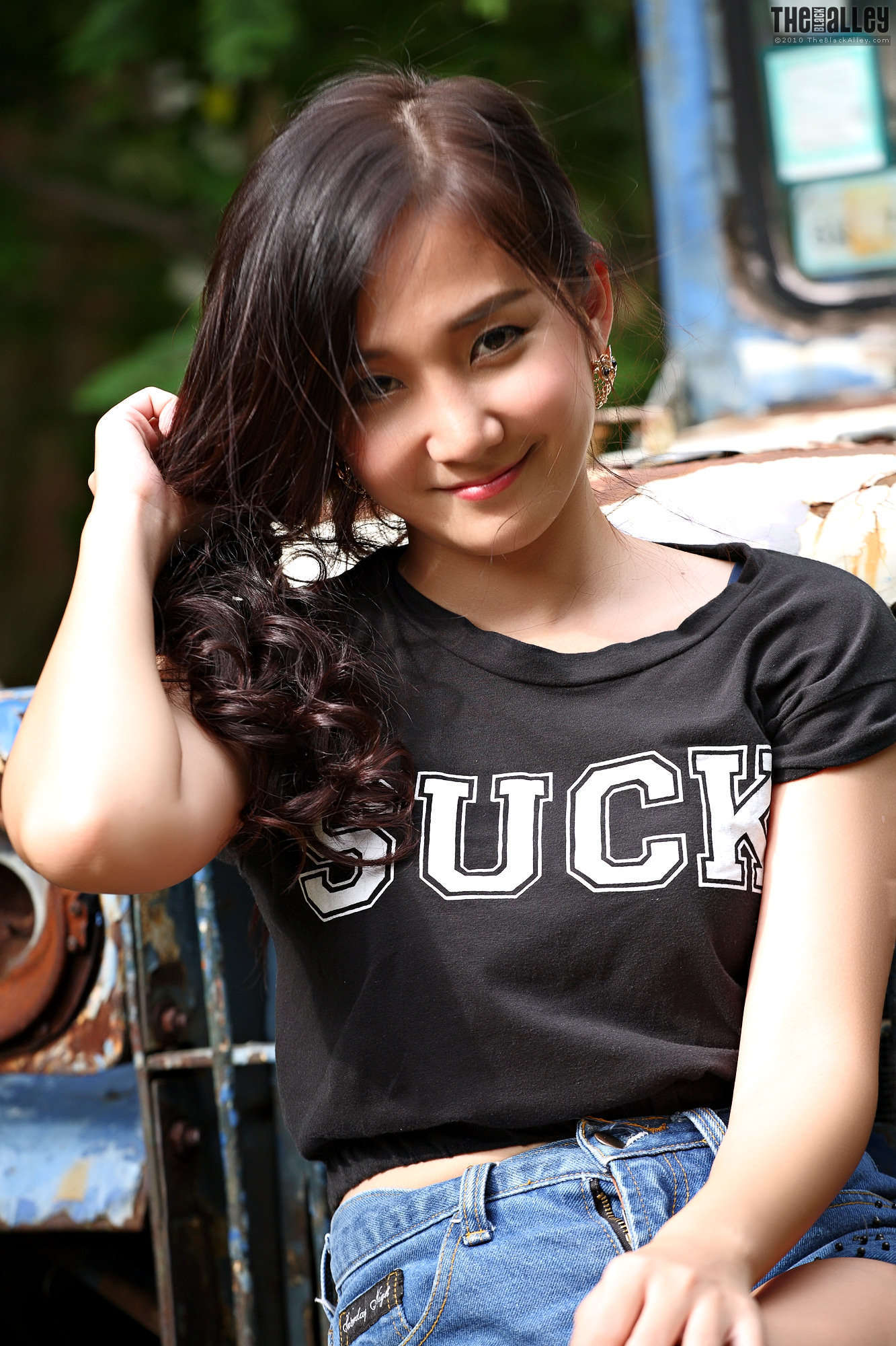 lolita cheng 96 0040 — Postimages