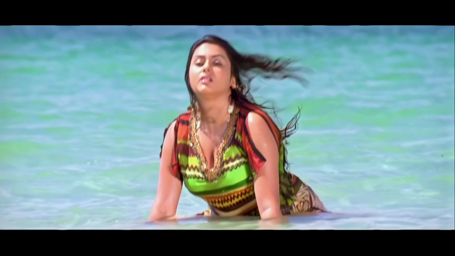 nami bikkini best 15 — Postimages