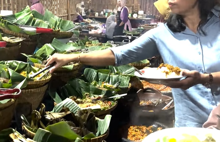 Itinerary Wisata Kuliner Nostalgia di Pawone Simbah Batang Bujet Rp 45 ...