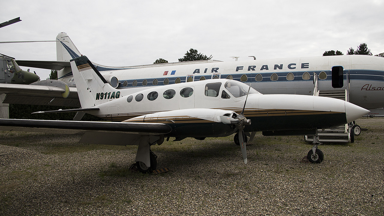 CE414 A N911 AG PRIVATE BAARLO — Postimages