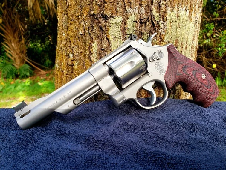 Two tone or single color | Single-Actions