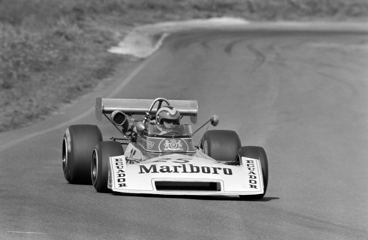 74 Vall25 MI — Postimages